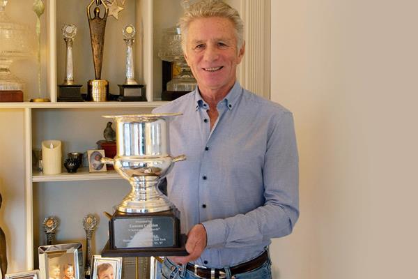 Coghlan donates Wanamaker Mile trophy & world record spikes to Heritage ...