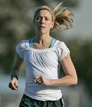 Running Legend Slaney Settles for Slower Pace : News : Bring Back the Mile